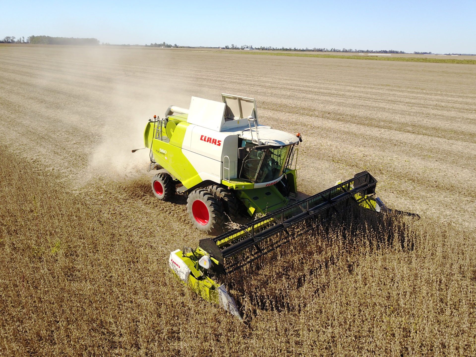 CLAAS: Una cosechadora liviana e inteligente a la medida del productor ...
