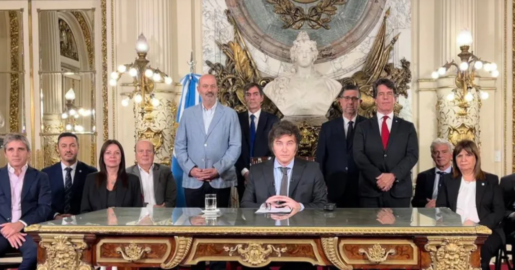 DNU: las 30 medidas que presentó Javier Milei para desregular la ...